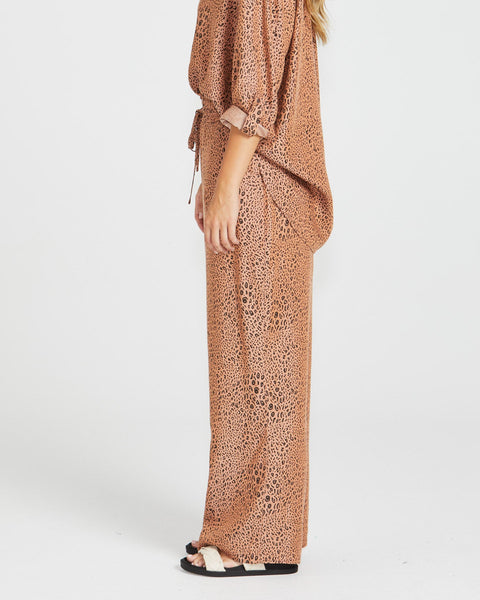 Sass Davie Pants Sandy Tan Animal | Shine On Outlet